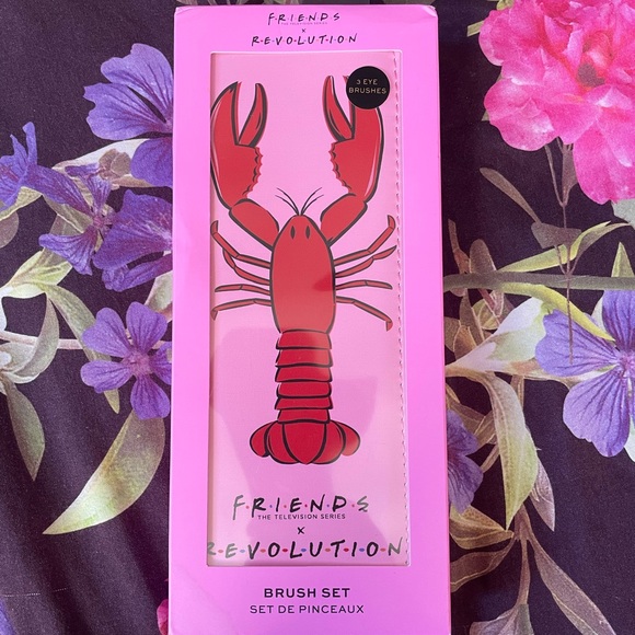 Makeup Revolution | Makeup | Friends X Revolution Lobster Makeup Brush ...